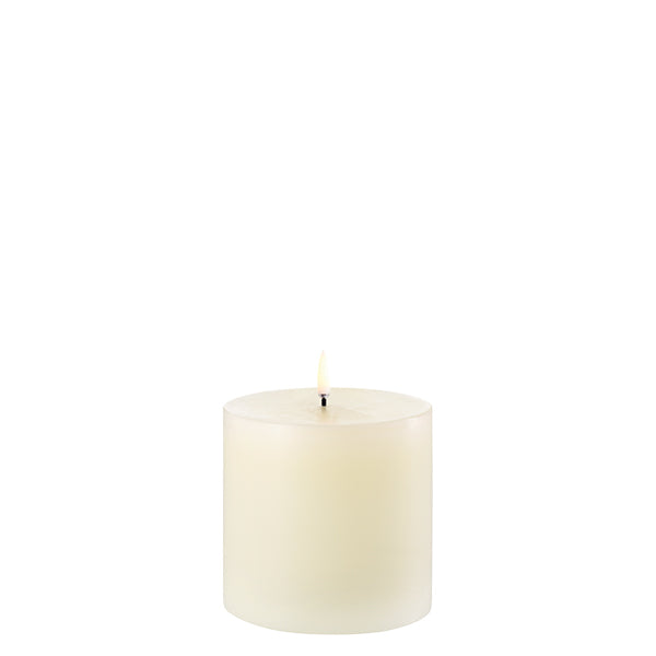 LED Pillar Candle – Browsers Experience